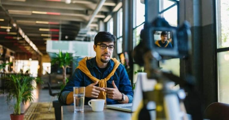 15 Ways to Significantly Increase Live Stream Viewers [2025 Update]